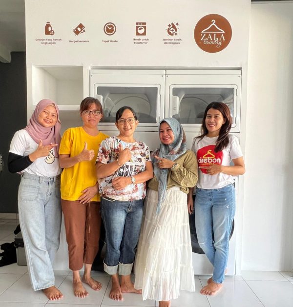 PAKET USAHA LAUNDRY TERLENGKAP